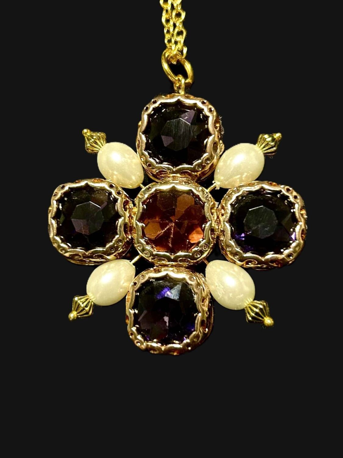 Tudor Pendant necklace, Queen jewels, historical British reenactment ...