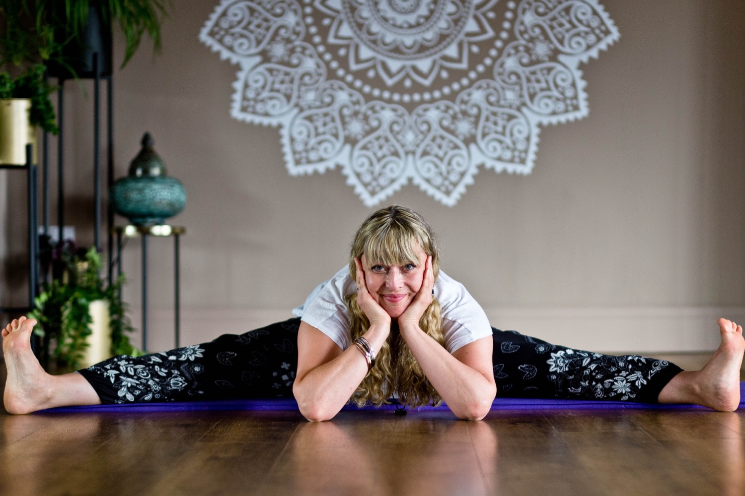 https://www.powerofyoga.net