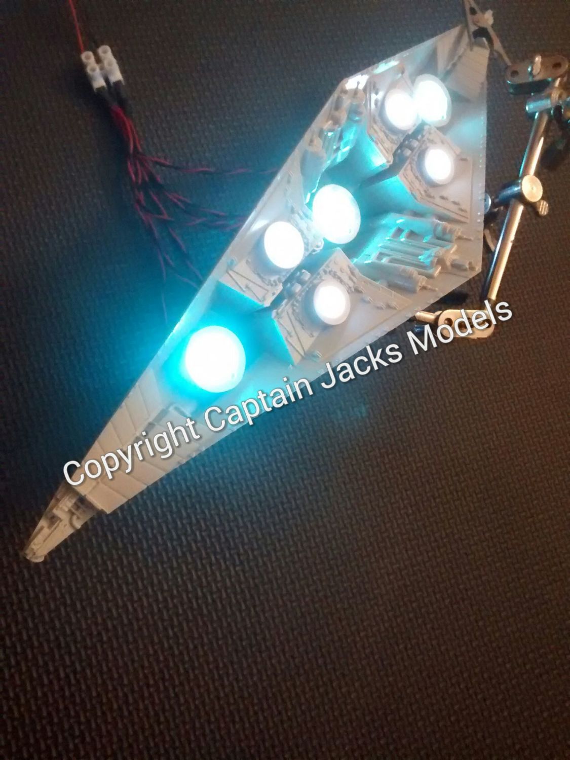1:2700 Star Destroyer Engine Thruster Light Unit Ice Blue Layout - Star ...