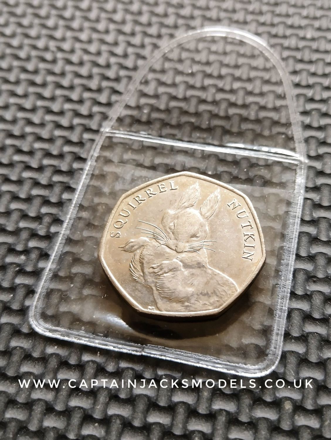 Collectable 50p Coin Peter Rabbit Series 2016 Squirrel Nutkin ...