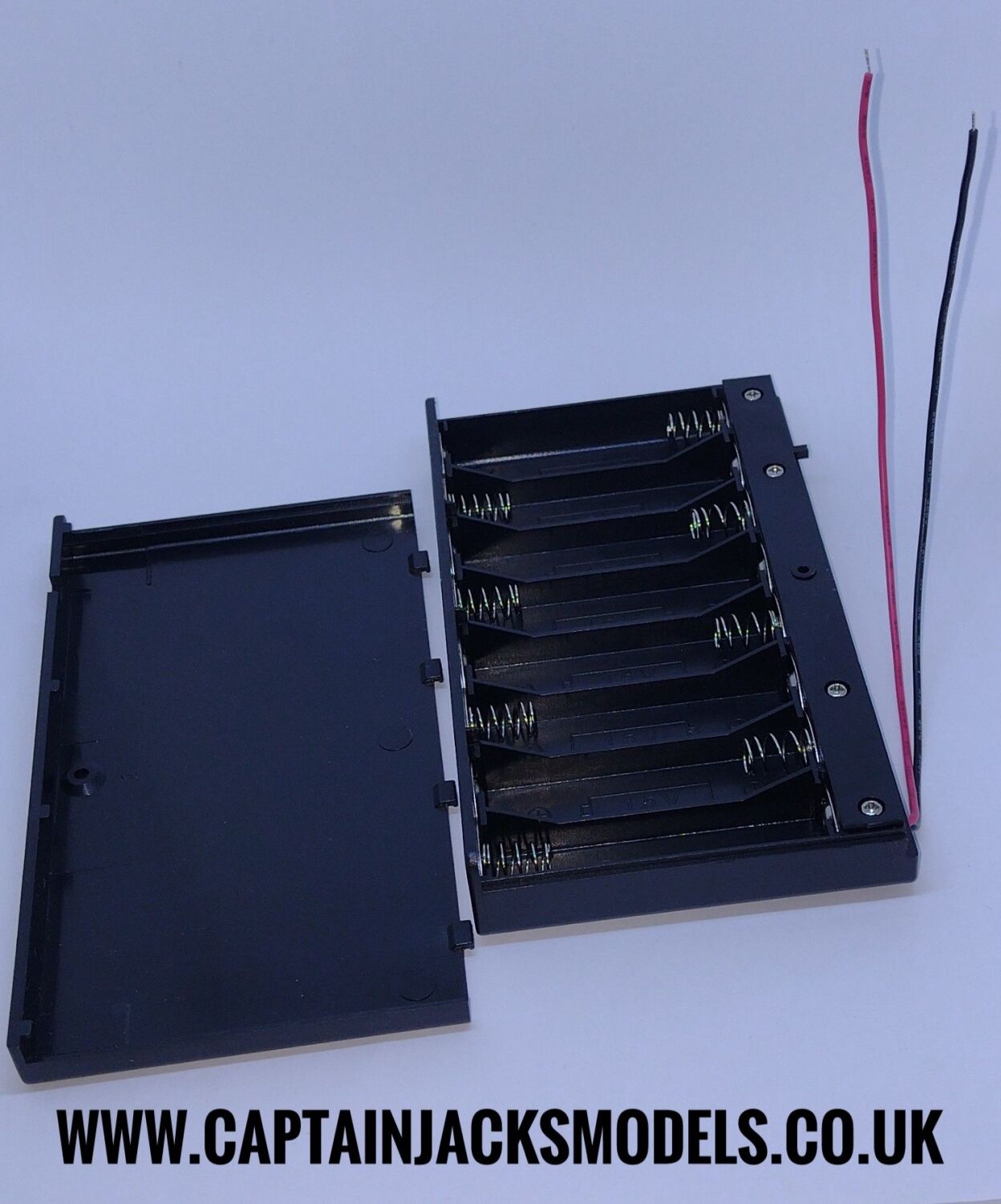 Battery Box For 8 AA Batteries With Switch & Wired Connections 12v ...