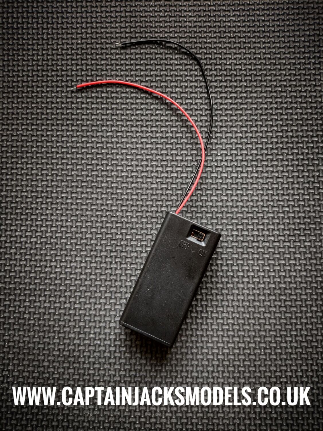 9v PP3 Battery Box With Built In Switch - 9v Battery Boxes | Captain ...