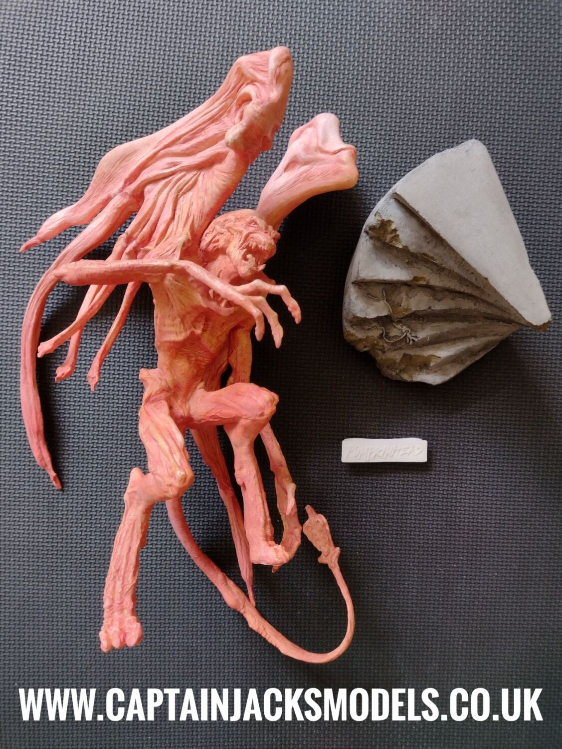 Pumpkinhead Rare Vinyl Display Model Assembled Ready To Paint - Vinyl ...