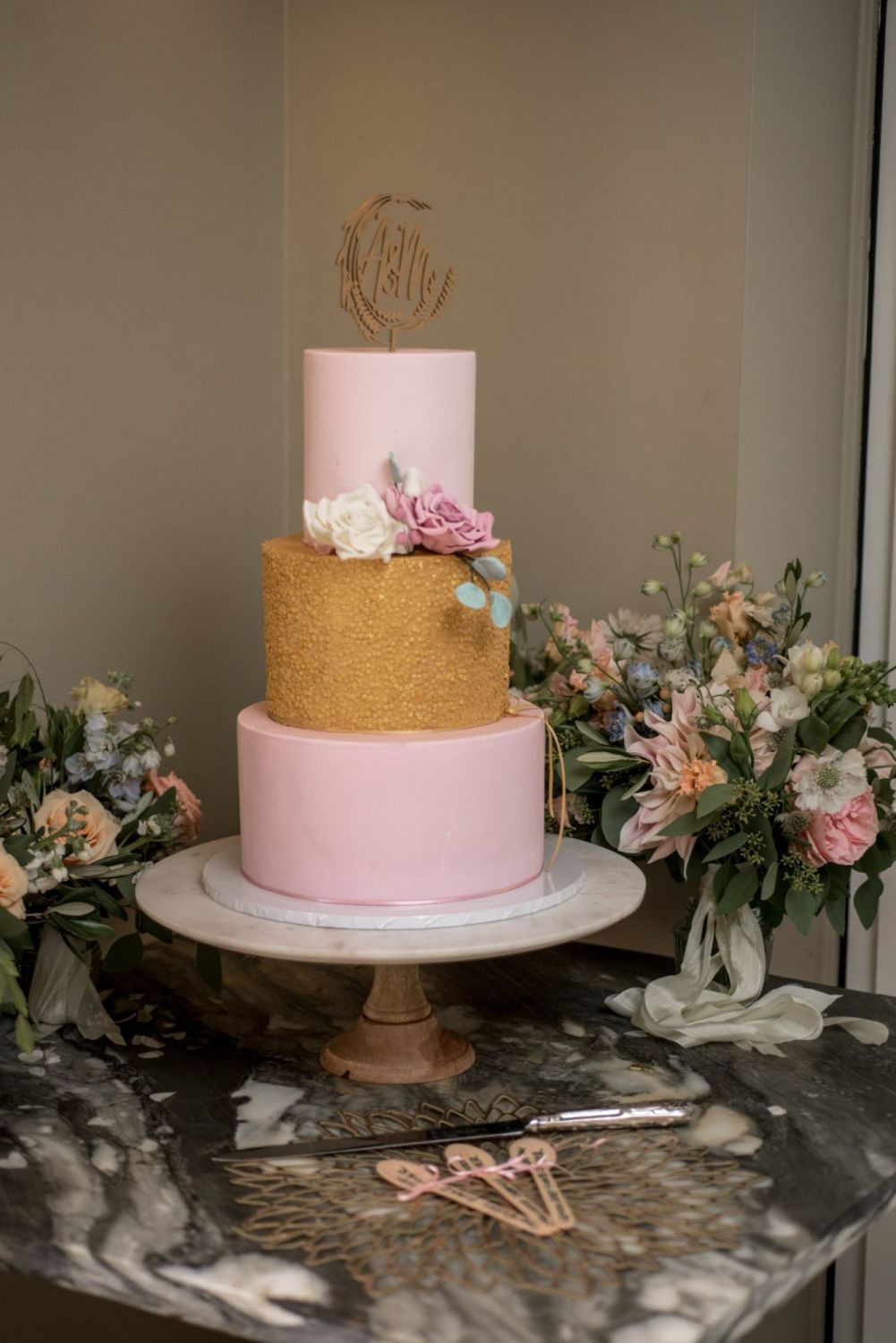 View our range of iced wedding cakes, a gorgeous selection of elegant ...