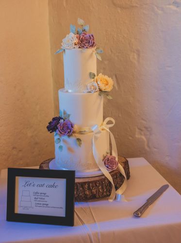 View our range of iced wedding cakes, a gorgeous selection of elegant ...