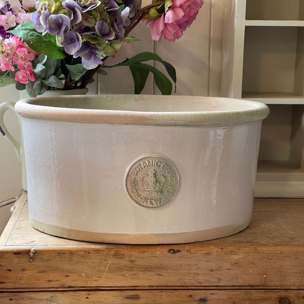 Kew Garden Pots from the Royal Botanic Gardens Original Collection of ...