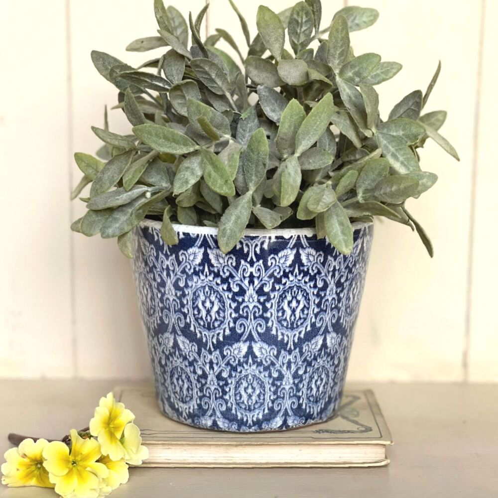 Country Plant Pots, Flower Pots and Planters for your garden, patio and ...