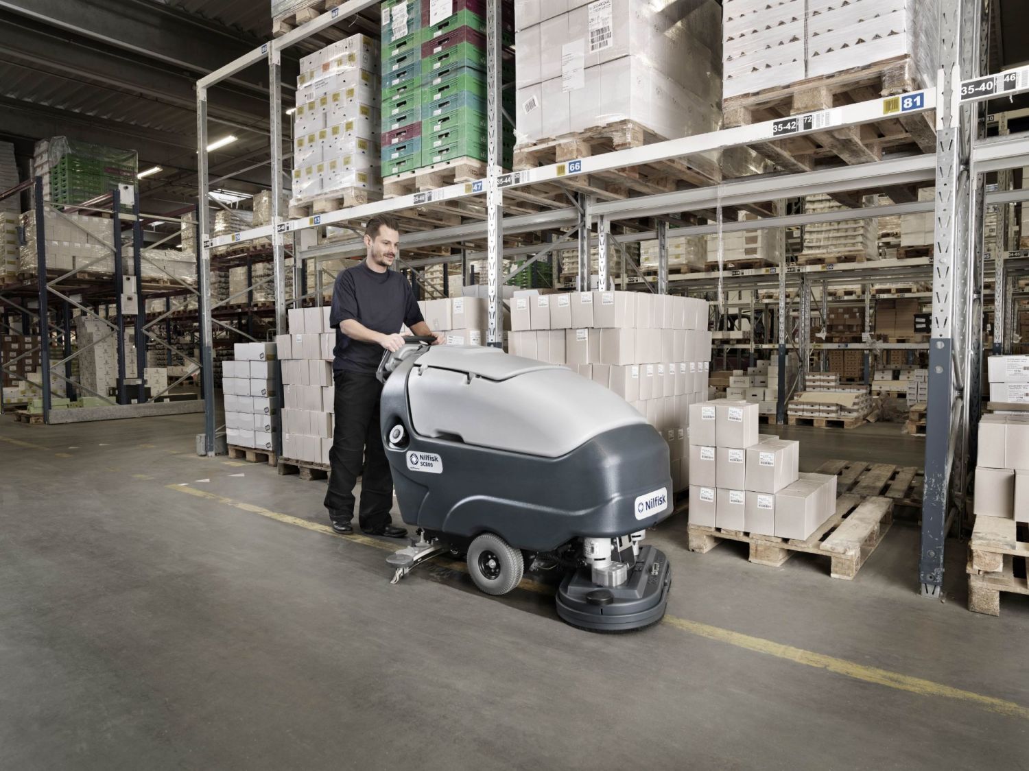 Nilfisk SC800 Pedestrian Scrubber Dryer