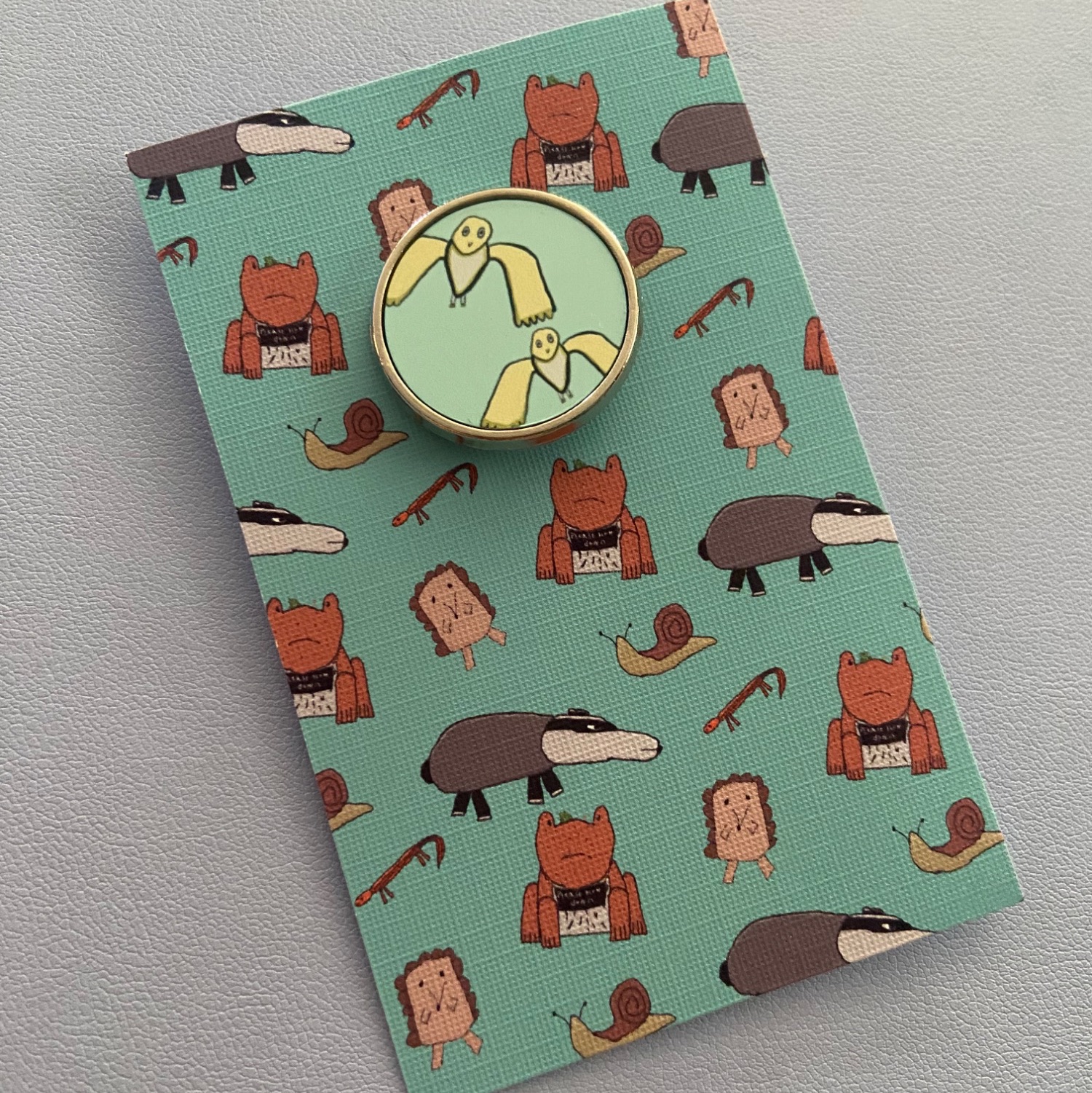 Barn owl pin badge - Designed by Dexter - mustelid_man