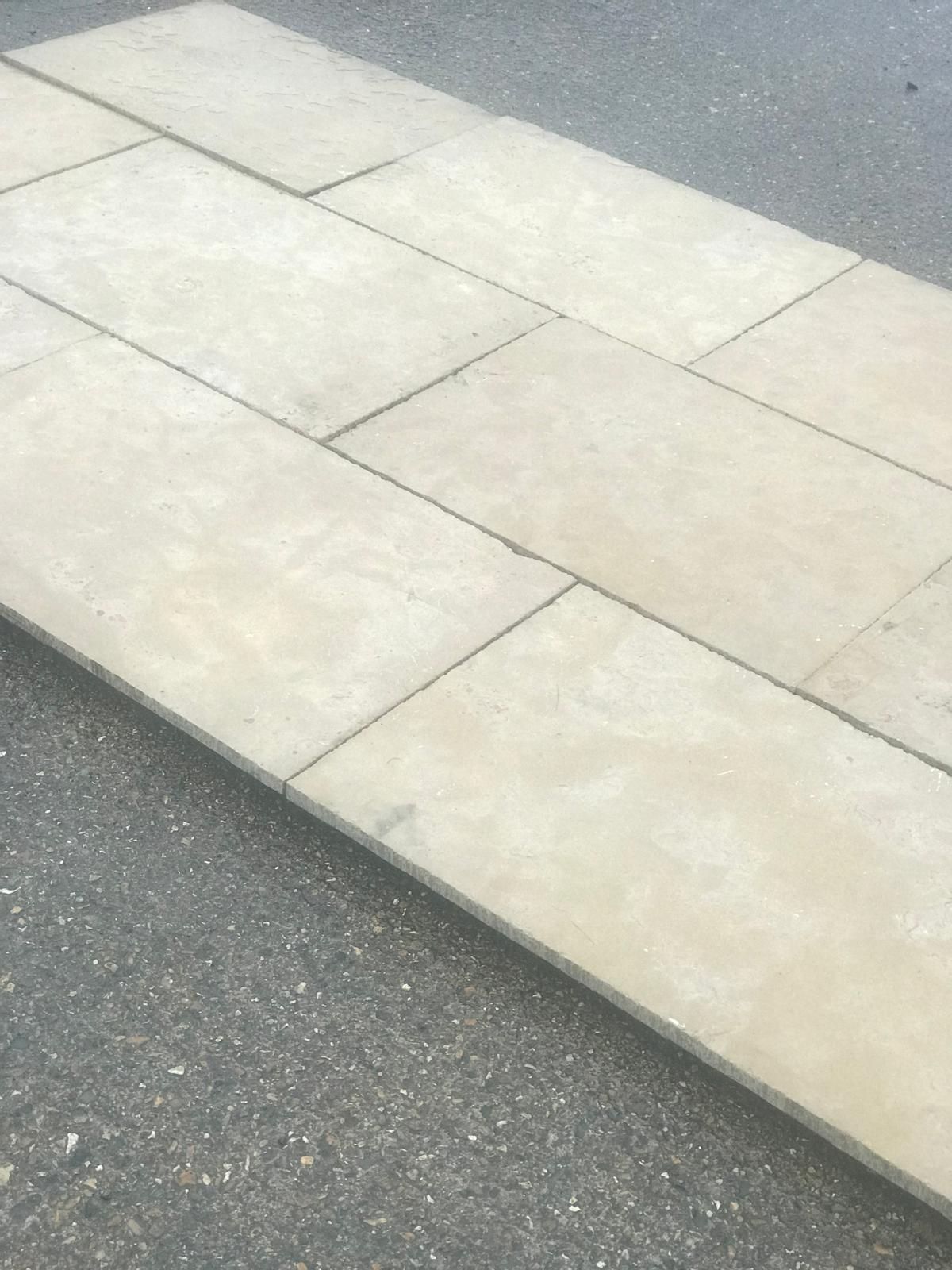 Cotswold Antique Aged Limestone Flagstones per m2