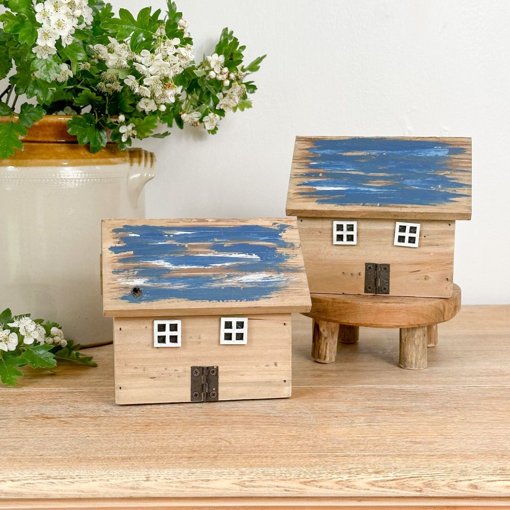 Home Page [www.thecharminghomestore.com]