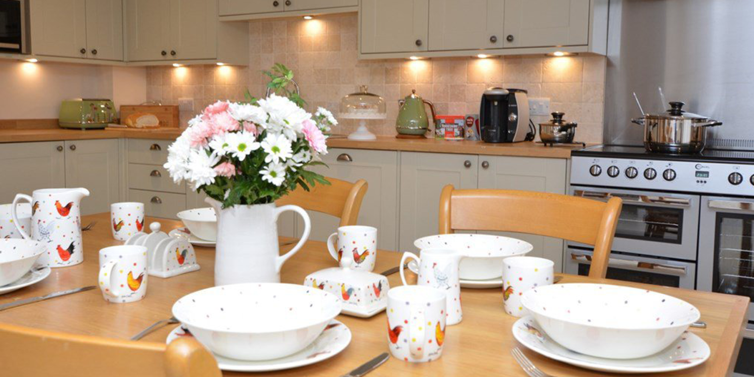 Village Farm Cottages - Maran