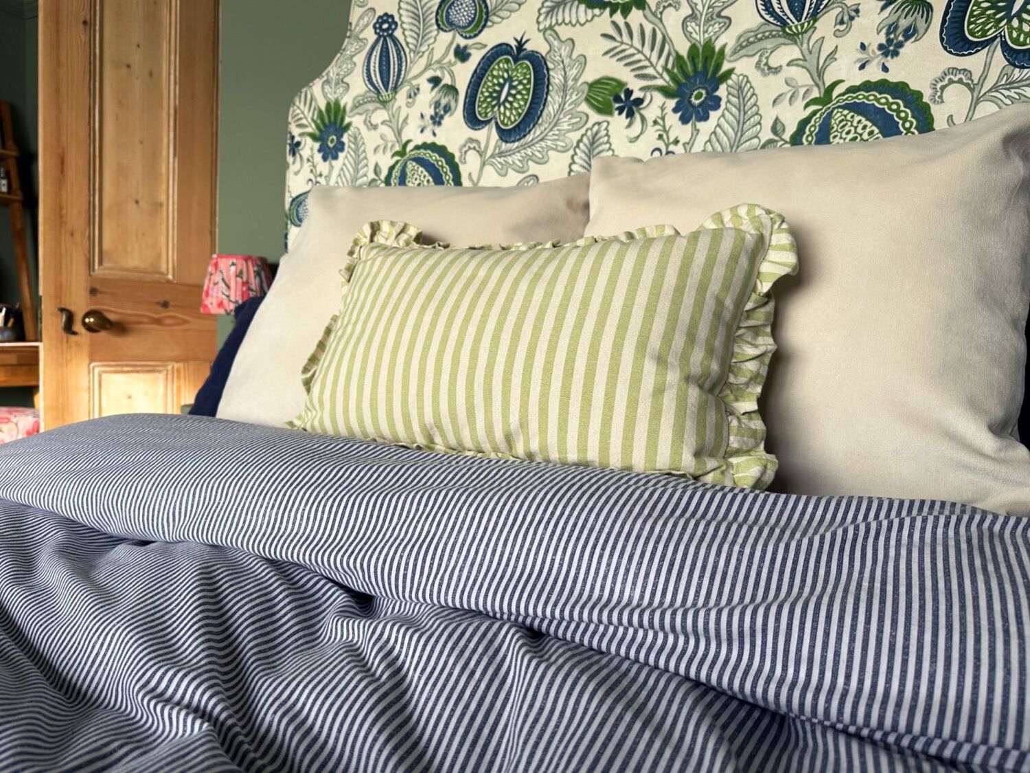 STRIPES: HOW TO ADD THEM TO YOUR HOME DECOR