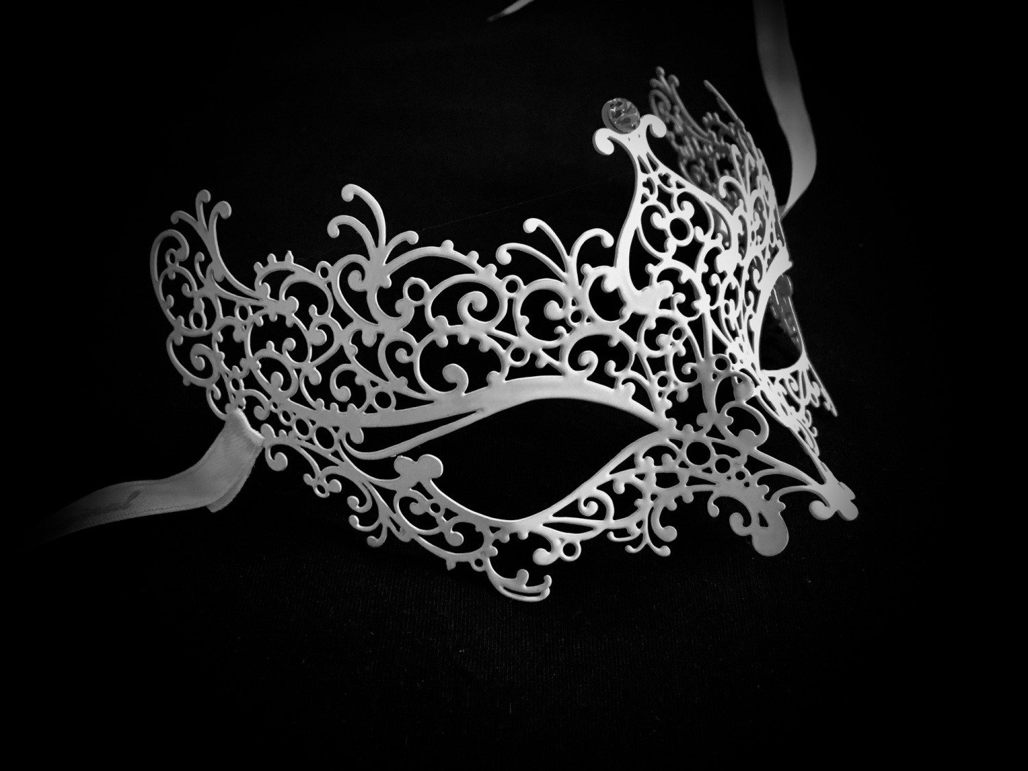 Luxury Filigree Venetian Masks | Simply Masquerade