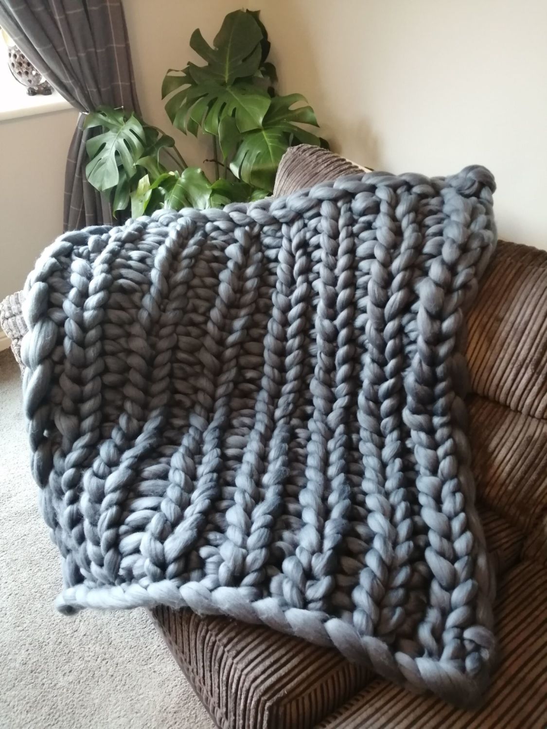 Hand knitted chunky wool wreaths - Home Cwtches