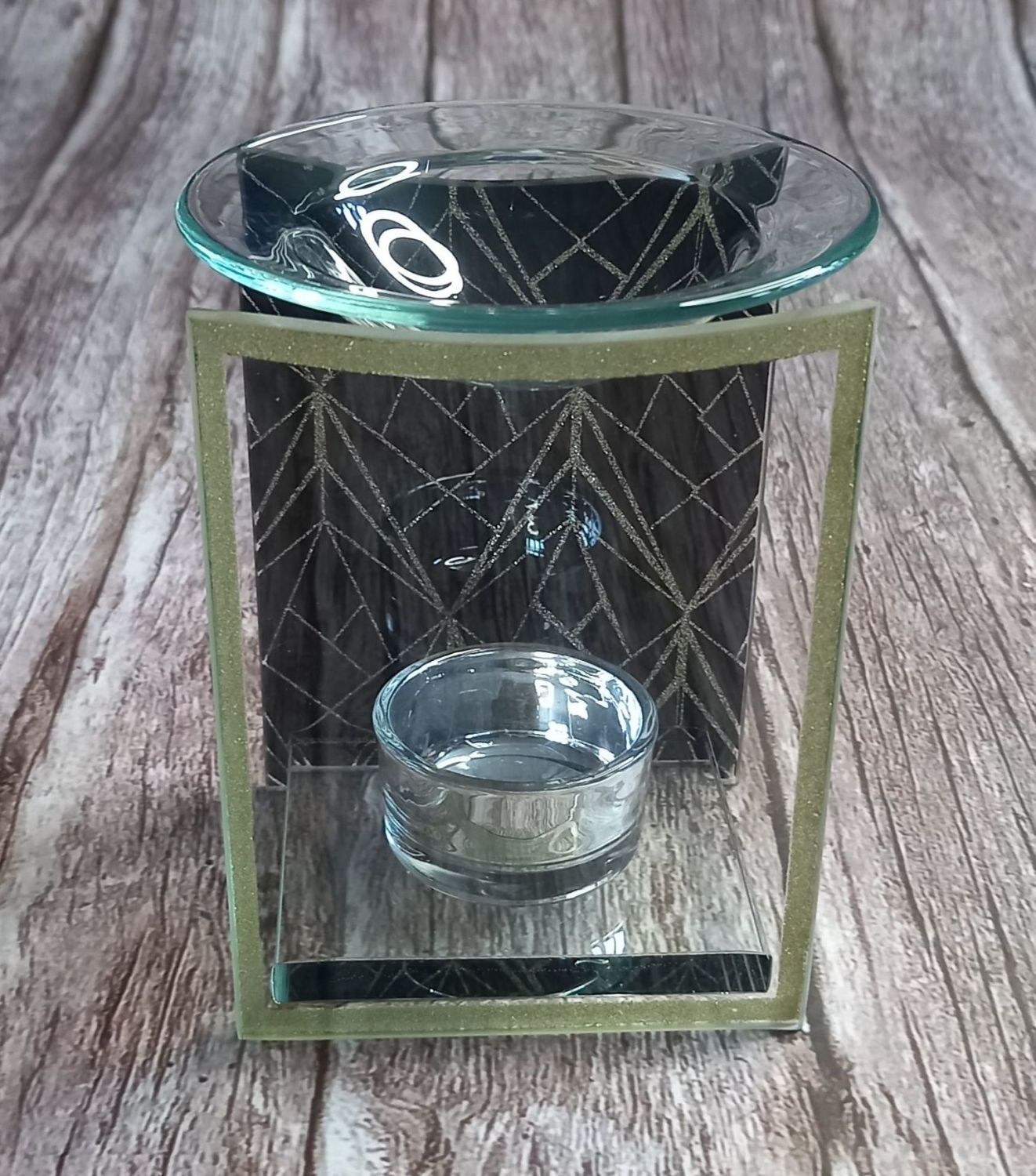 Black and Gold Glass Wax/Oil Burner - Candles, melts, burners ...