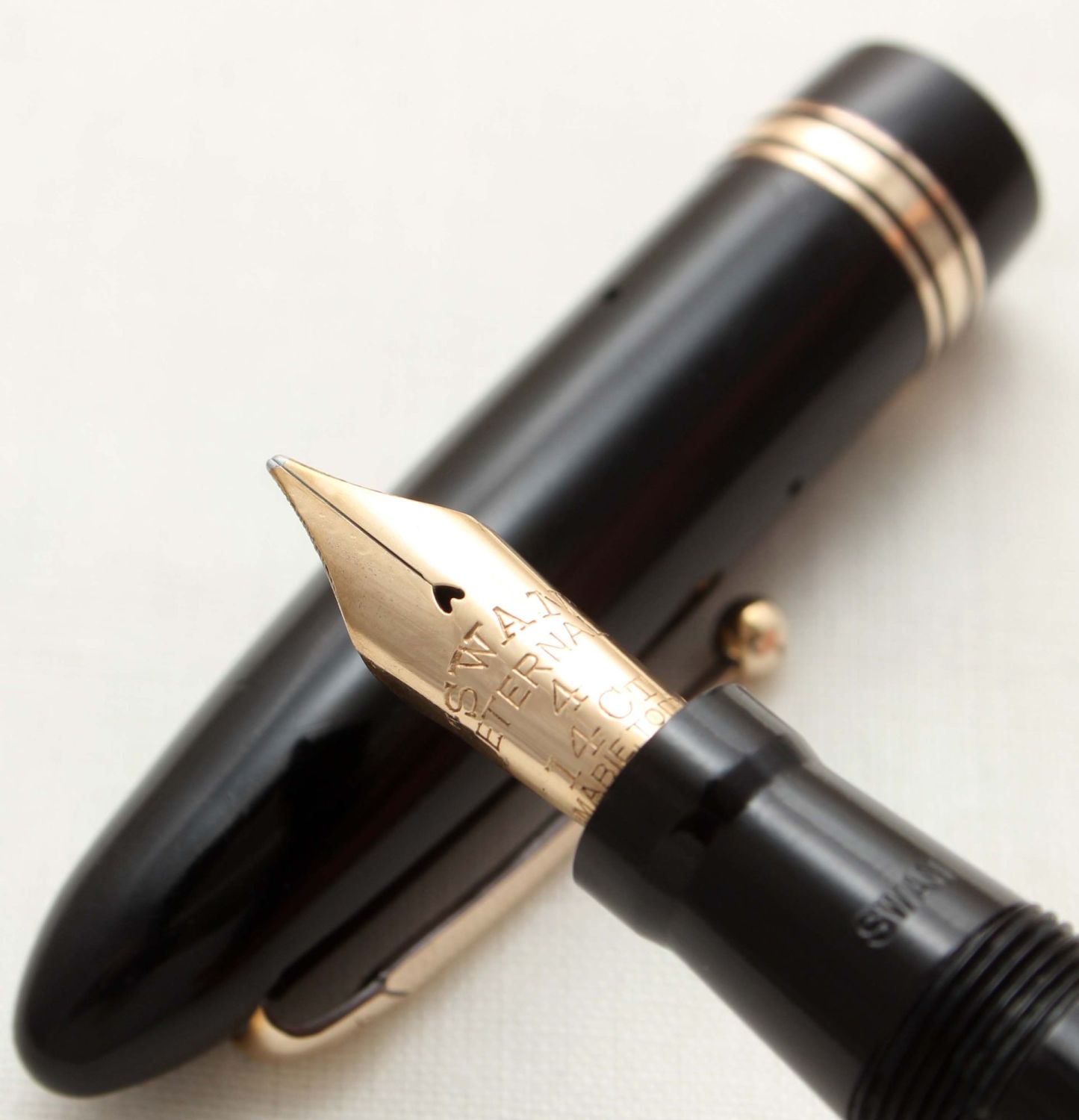 9832 Swan (Mabie Todd) Leverless Fountain Pen in Black. Smooth Medium ...