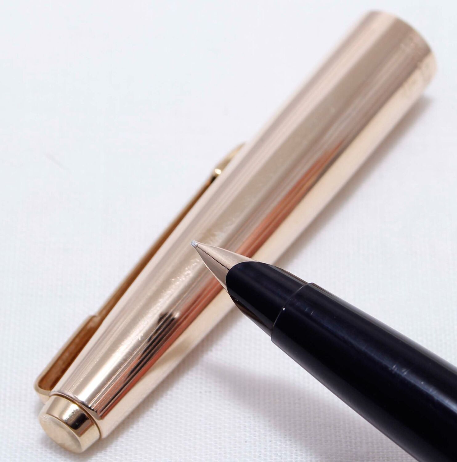 Parker 61 Custom Insignia