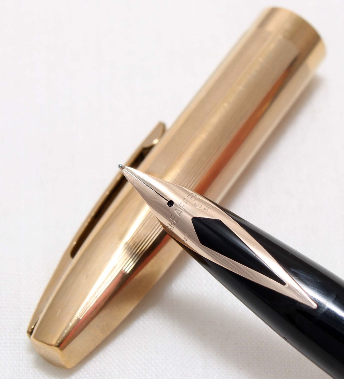 4720 Sheaffer Imperial Touchdown Fountain Pen in Rolled Gold, Smooth ...