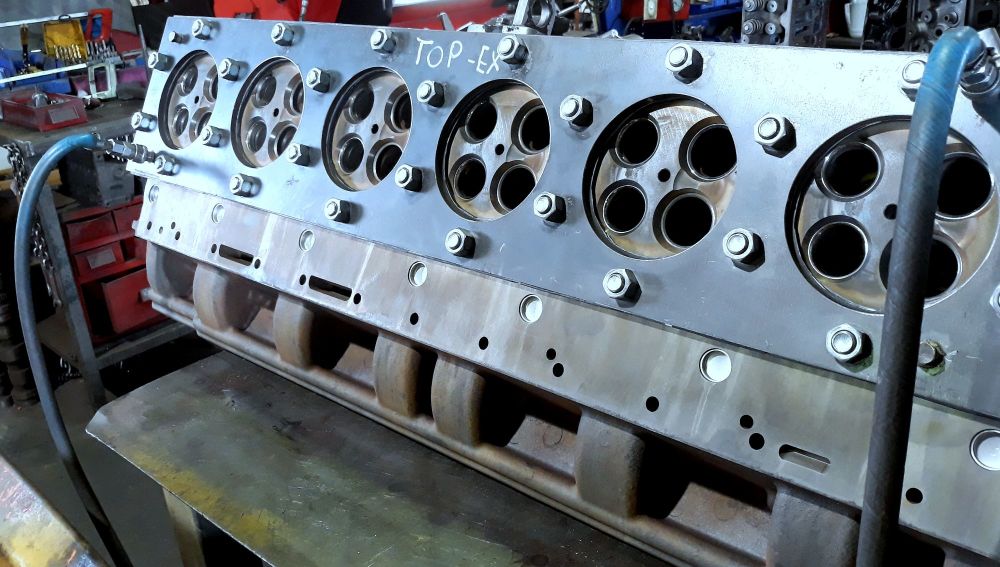 Caterpillar and Cummins Cylinder Head Pressure Testing