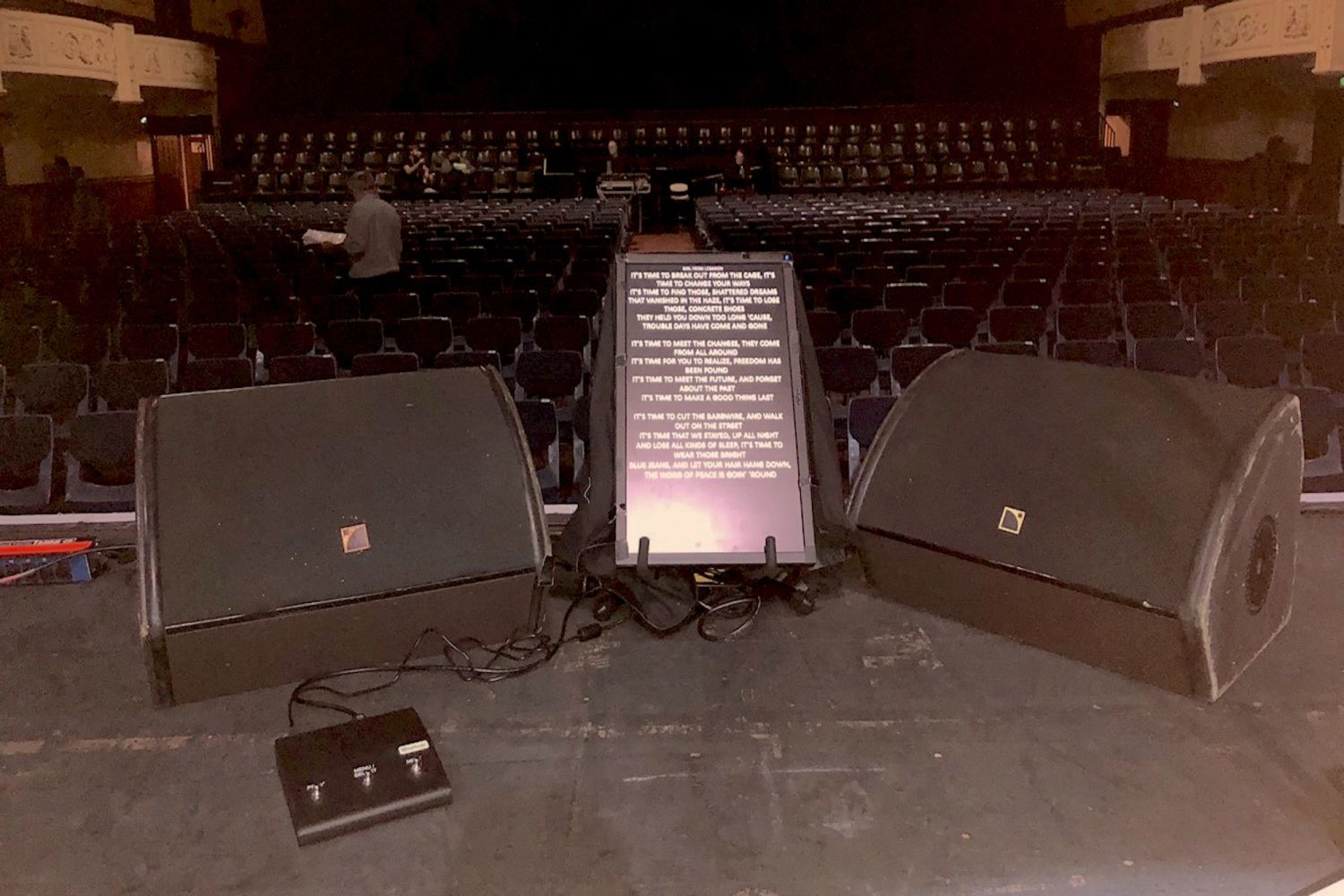 CuePrompter Information– Image Gallery | Stageprompter