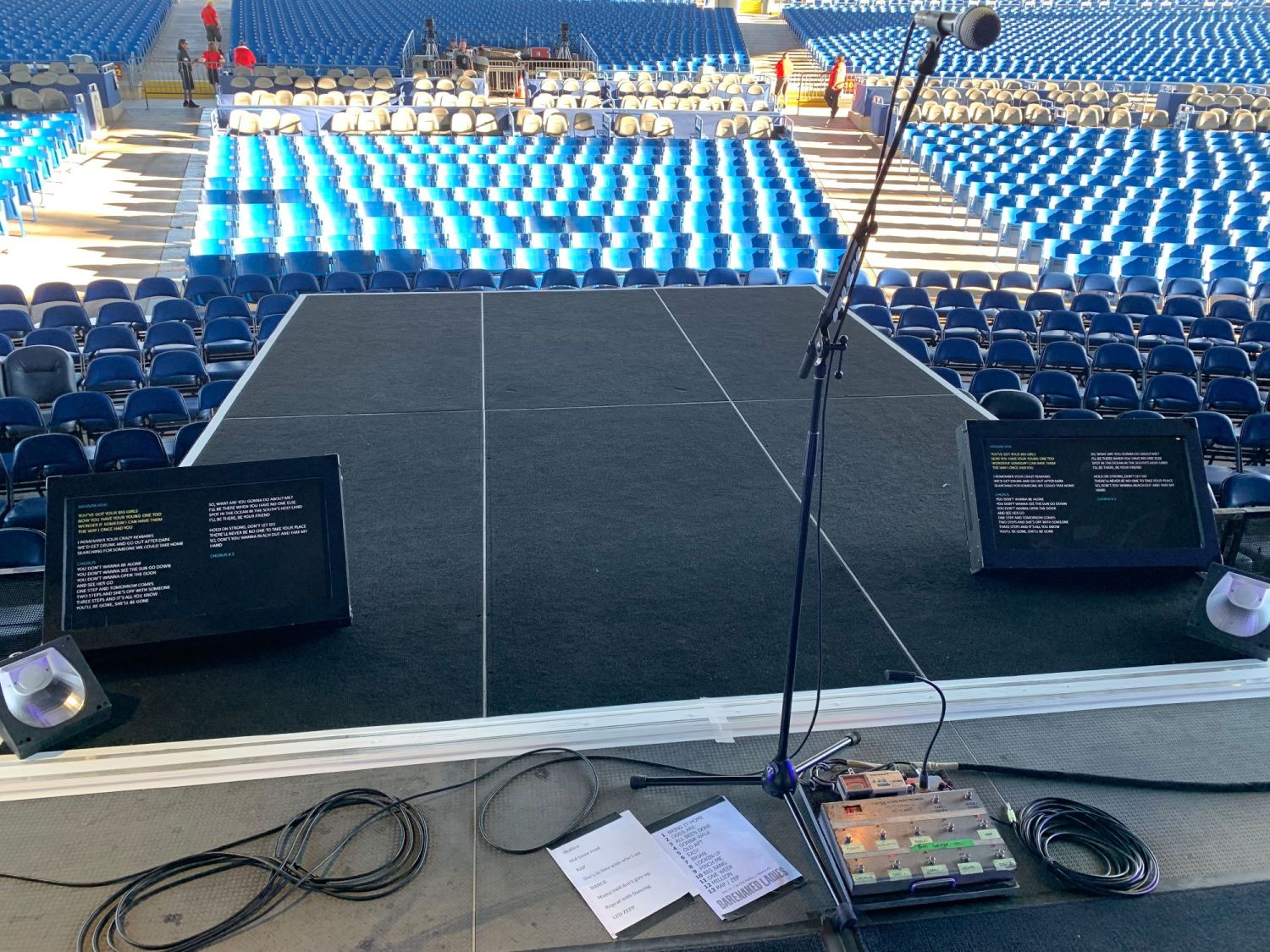 Lyric Prompter – Artists Using | Stageprompter