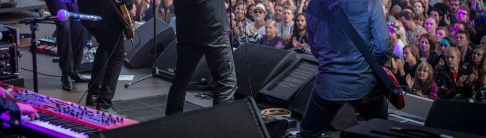 Vocalists Lyric Prompter – Wedge-03 | Stageprompter