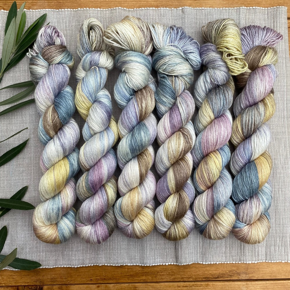 UK Monthly Yarn Club Subscription