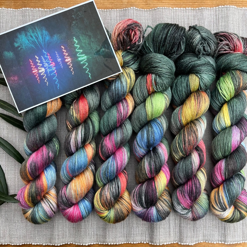UK Monthly Yarn Club Subscription