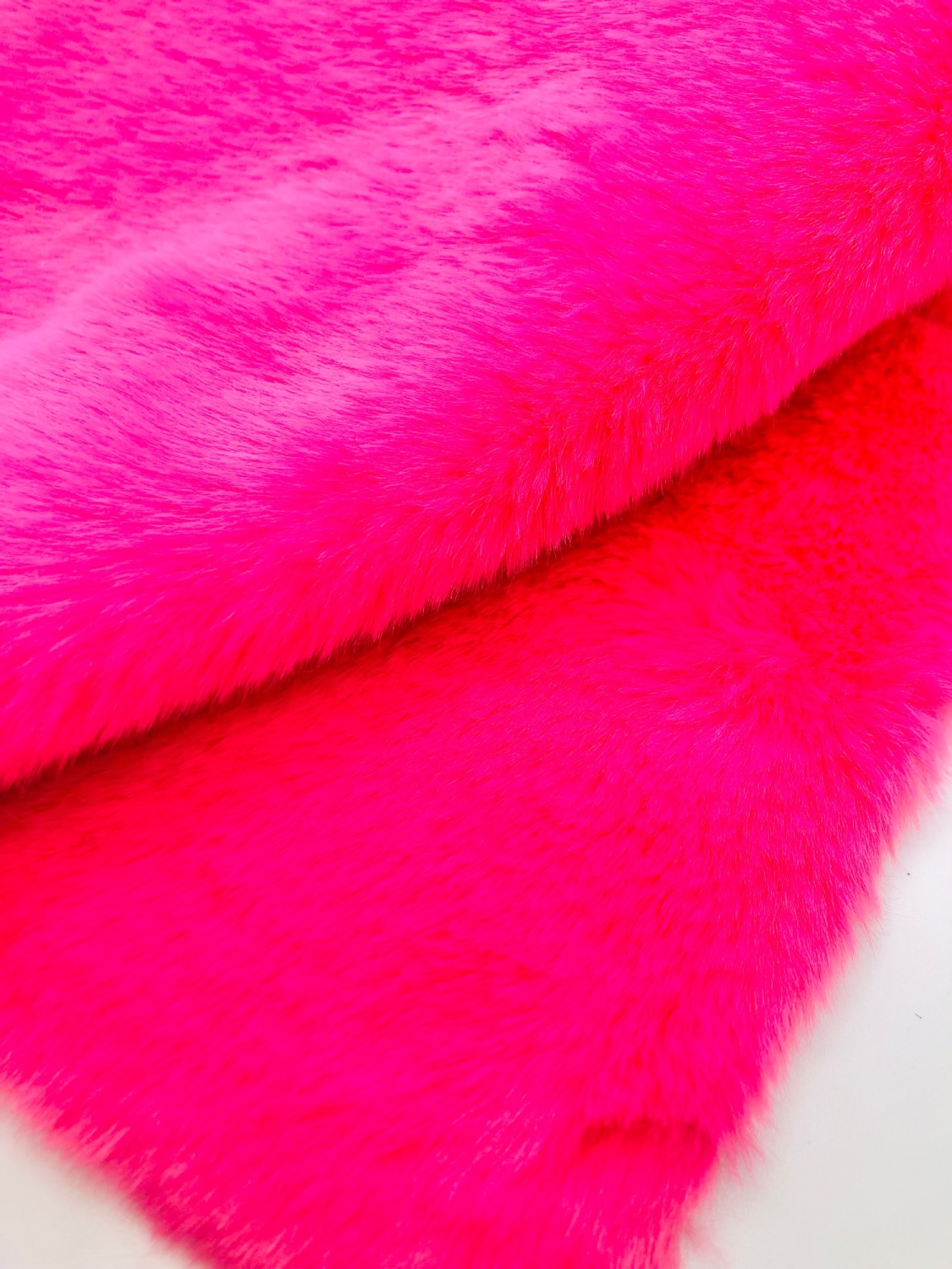 luxury barbie pink fur fabric material fluff