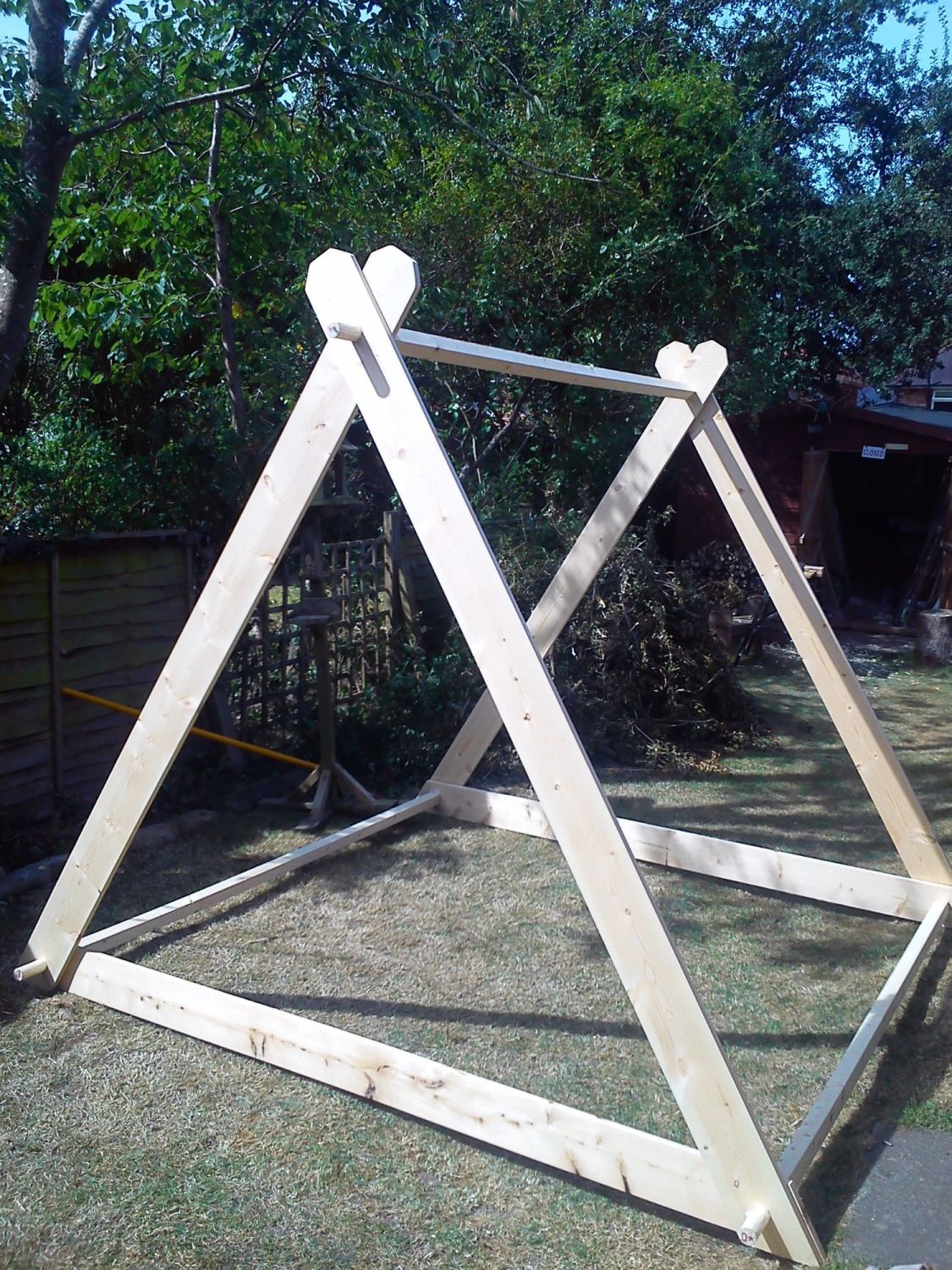 A frame tent 2 man wooden frame