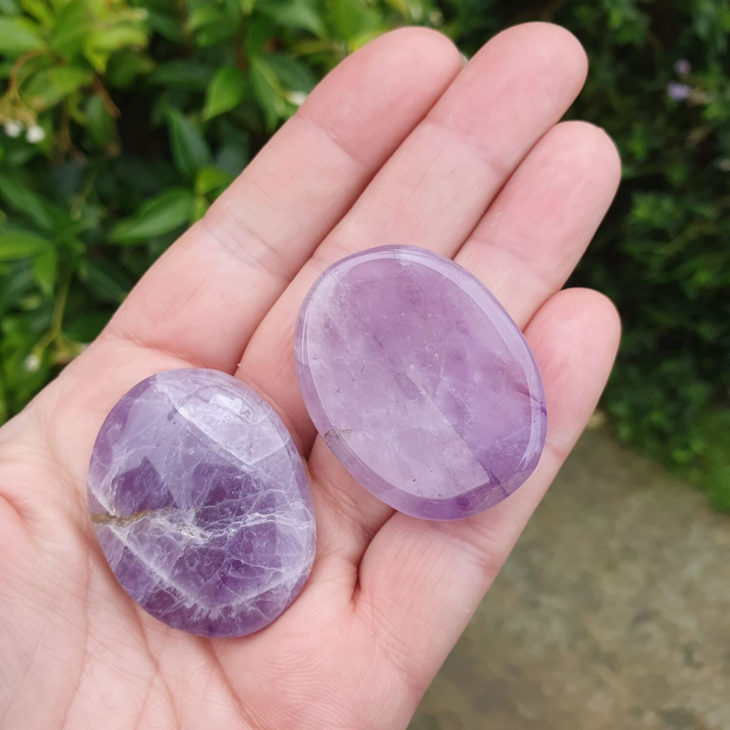 Soothe Your Soul: Crystal Worry Thumb Stones & Palm Stones for Peace ...
