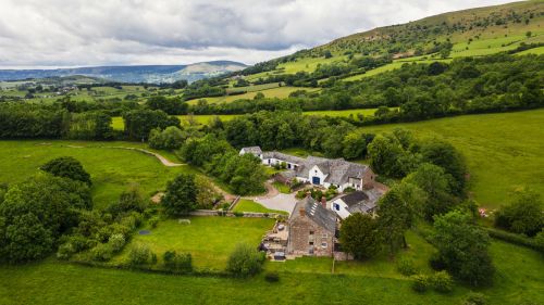 Country house & renovated barn for yoga or corporate event hire. Wales ...