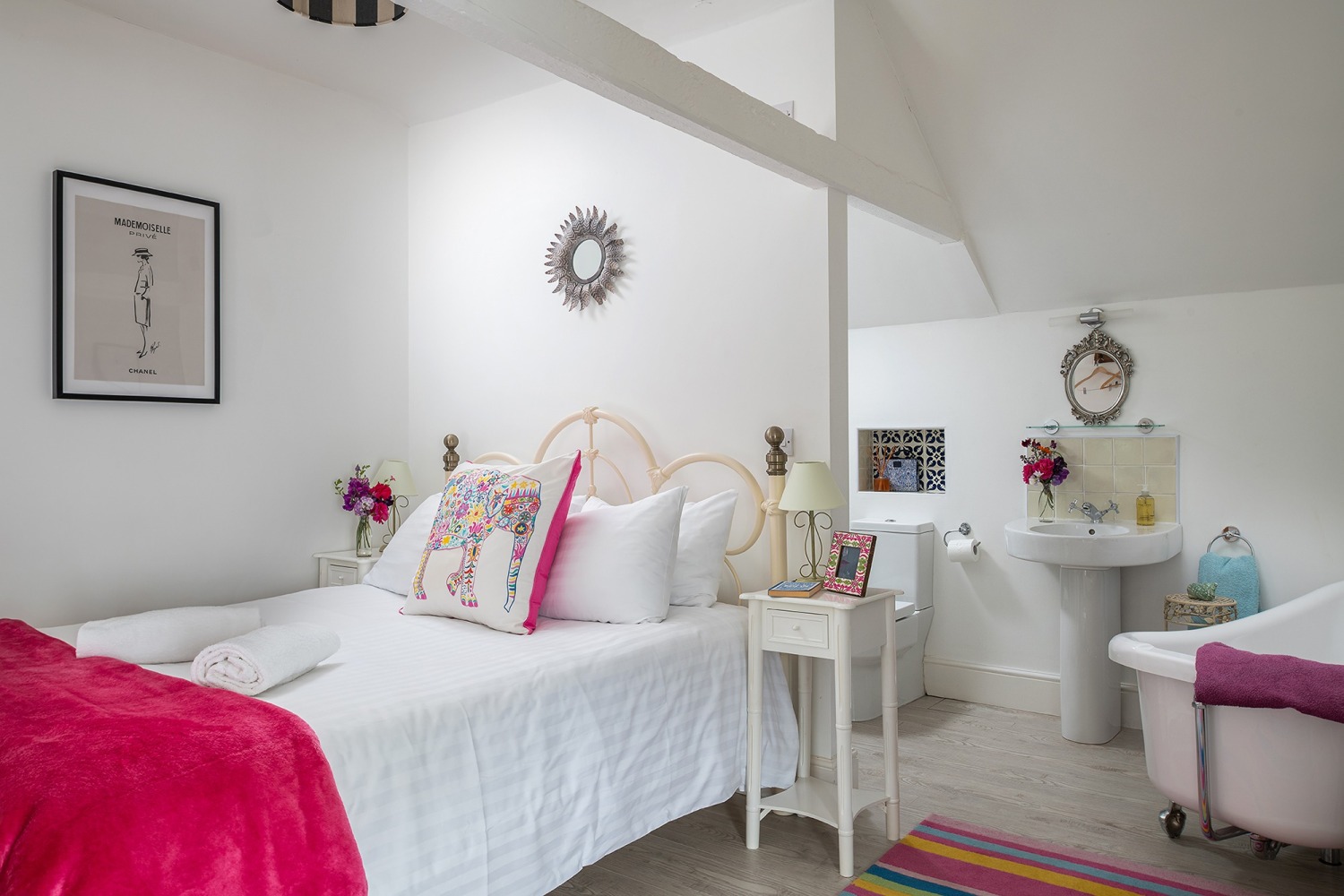 The Cider House | Cosy Cottage Sleeps 7, by The Brecon Beacons
