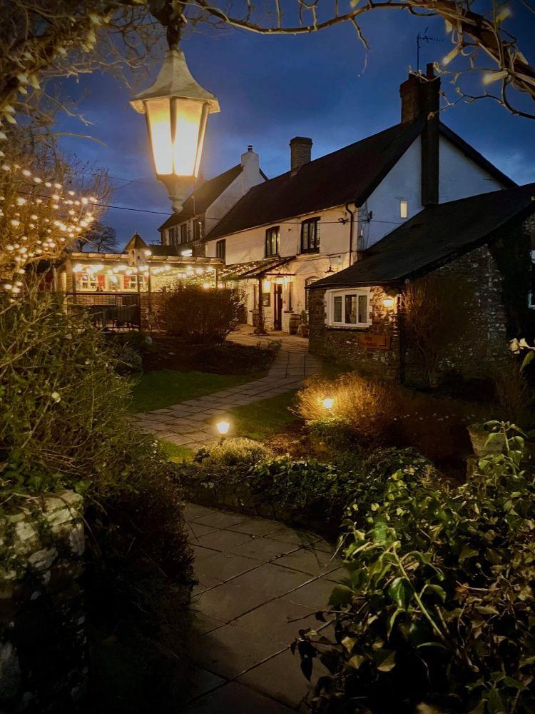 One of the best country pubs in South Wales. With a great selection of ...