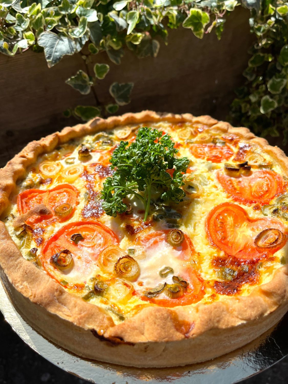 Quiche, tomato & spring onion, by the slice or the whole quiche