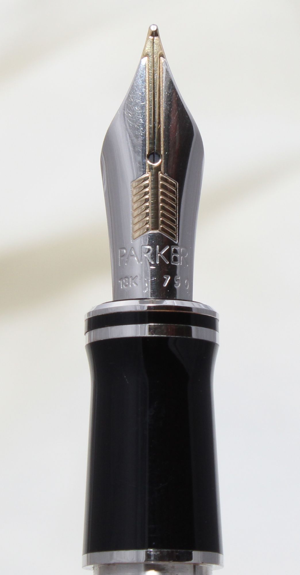 N954 - Parker Duofold Centennial MK1 Medium PT Nib