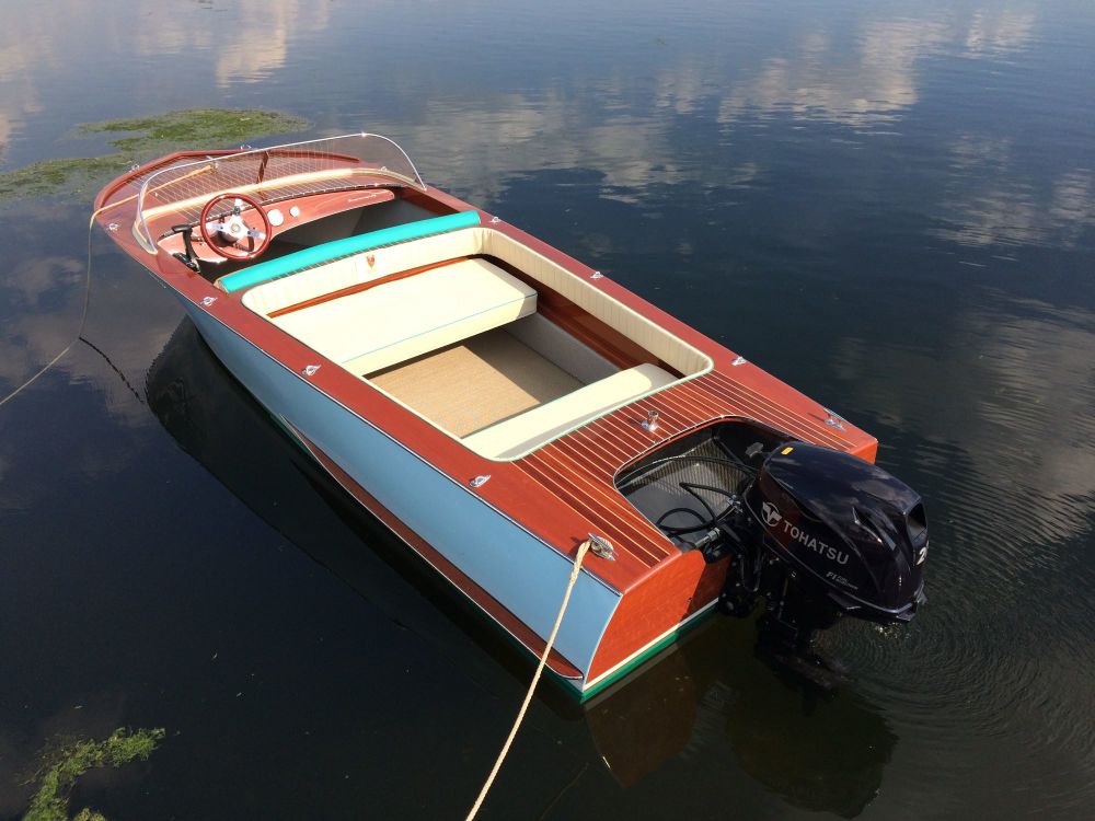 Super Azzurro - Luxury Modern Runabout for Sale