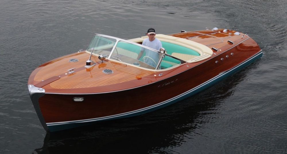 Classic, Luxury & Restored Speed Boats for Sale