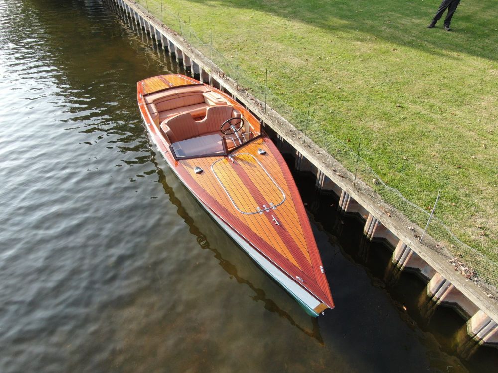 Handmade Super Slipper Launch for Sale