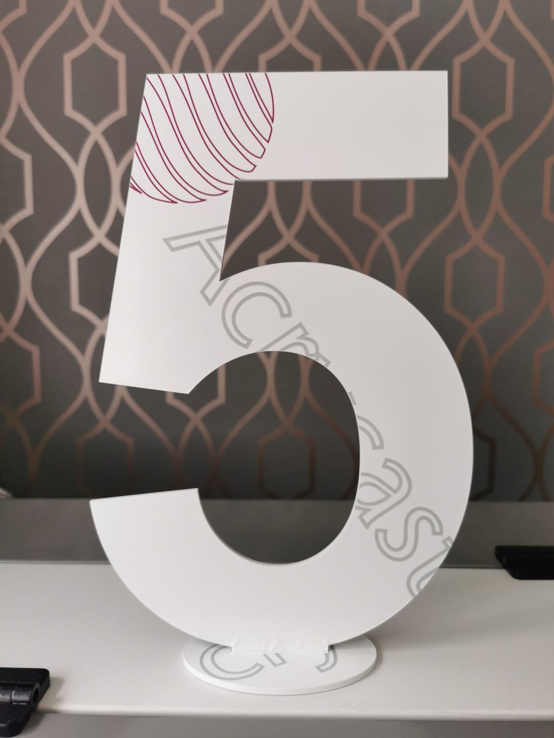 White Number 5 with Stand