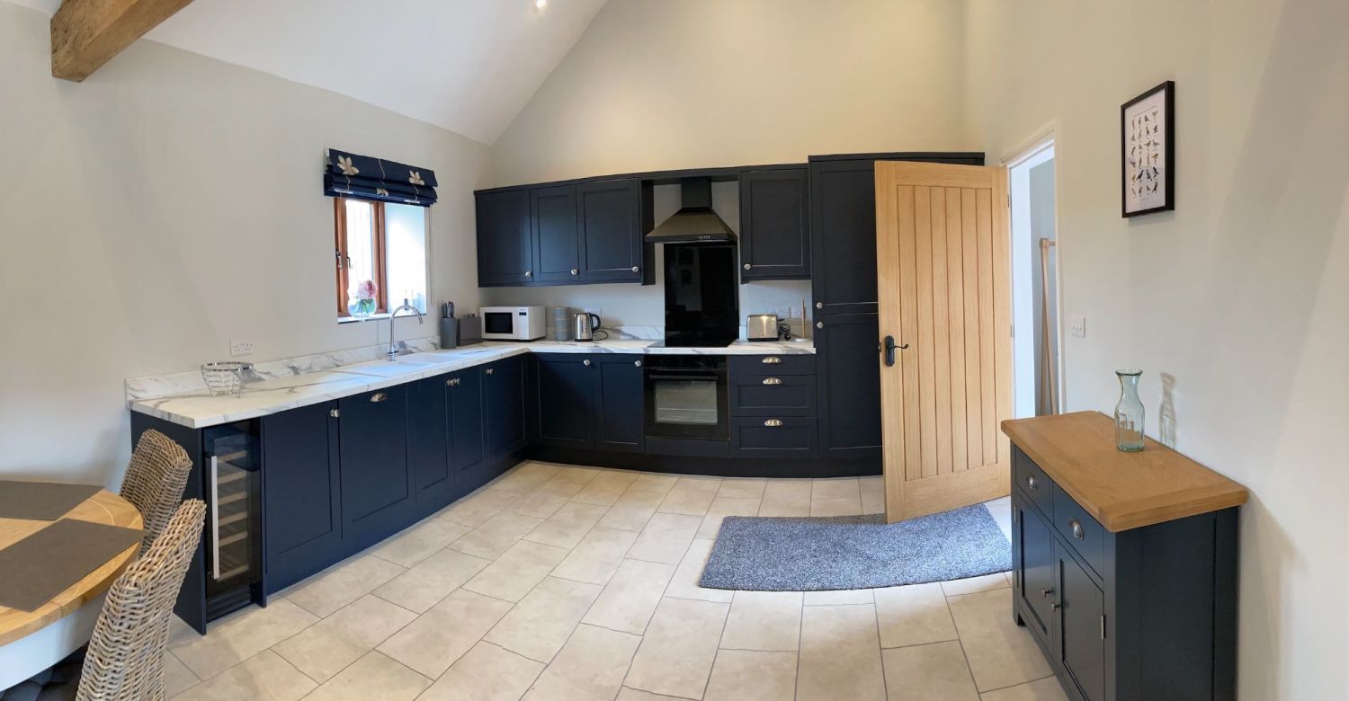 Luxury Barn Conversion |Sleeps Four | The Wheat Store |Honies Farm ...