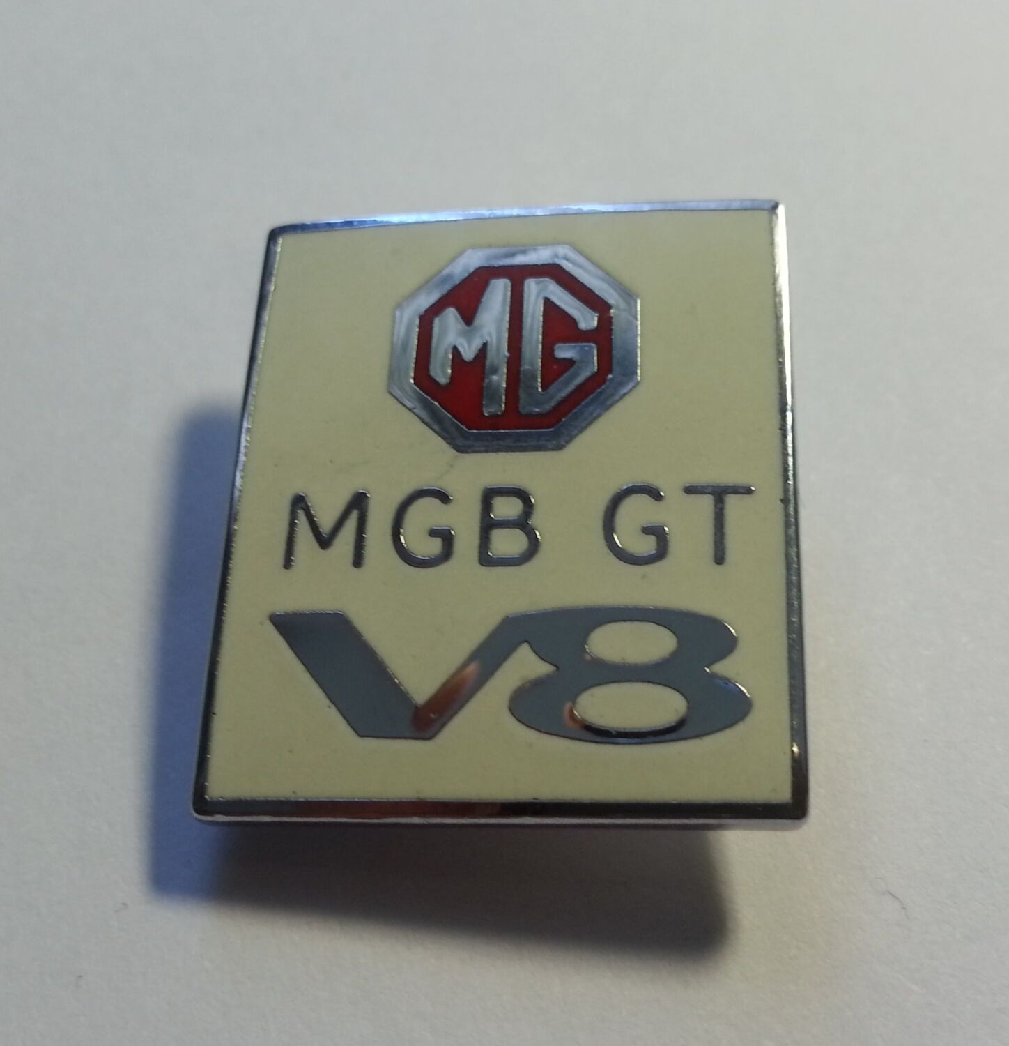 MGB GT V8 lapel pin badge