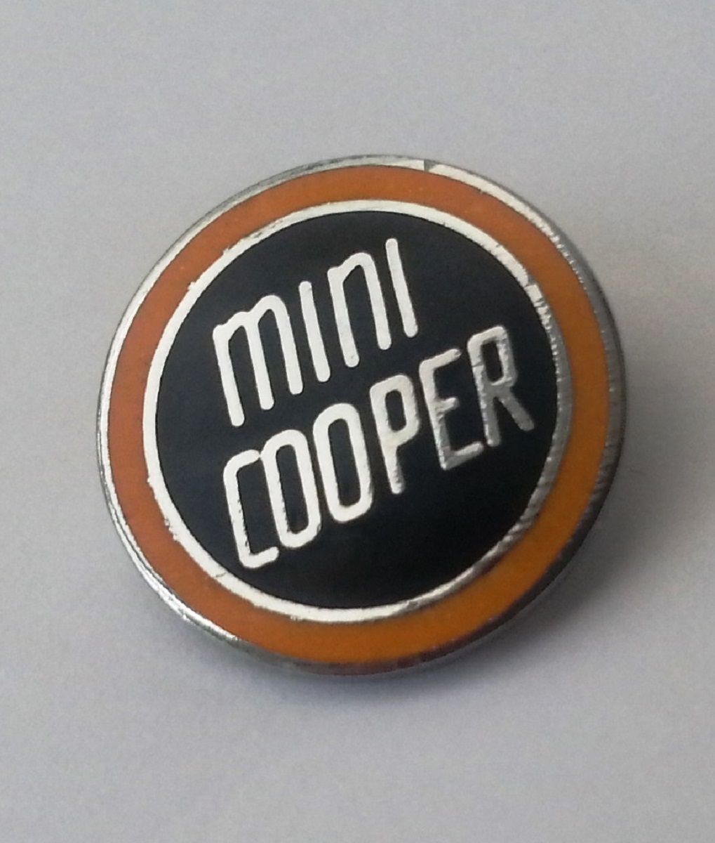 Mini Cooper lapel pin badge