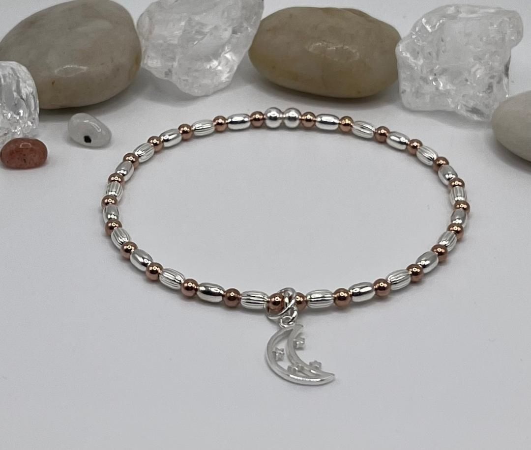 Stretch charm bracelets
