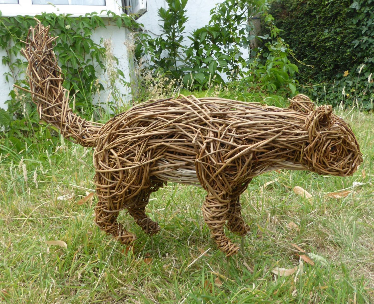 squirrel willow sculpture